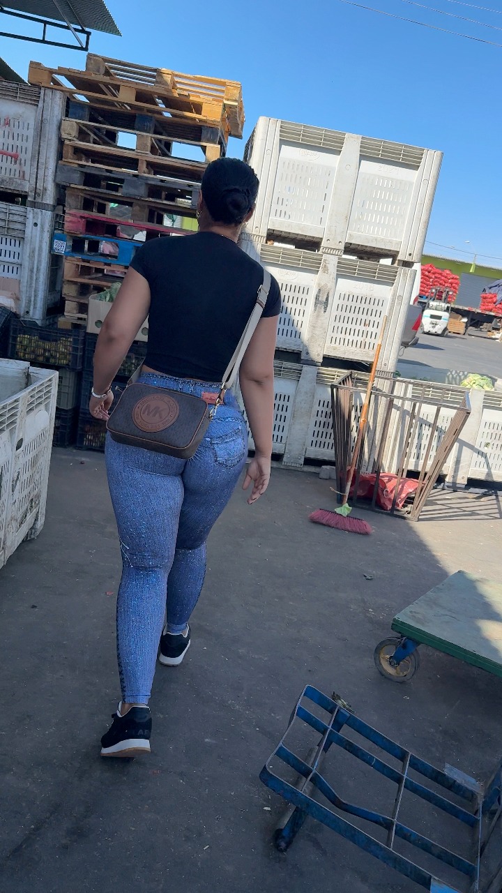 Claudia Ramirez