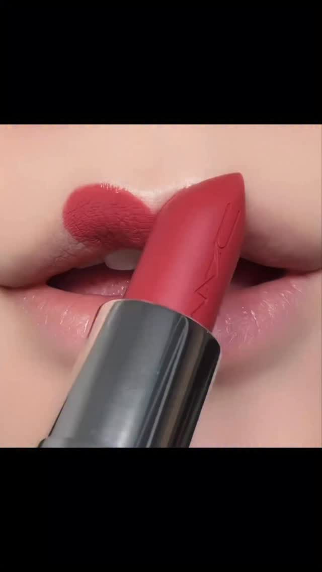 Professional Lipstick Makeup Step By Step Nude Lip Tutorial 1287