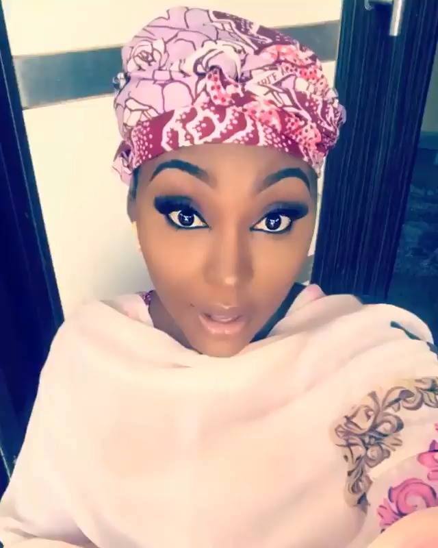 Nigerian Lady Sends A Strong Worded Message To All Ladies Posting Their