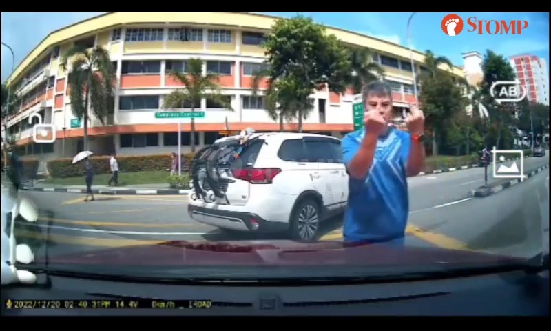 Man Wont Stop Flashing Middle Fingers After Getting Honked At For