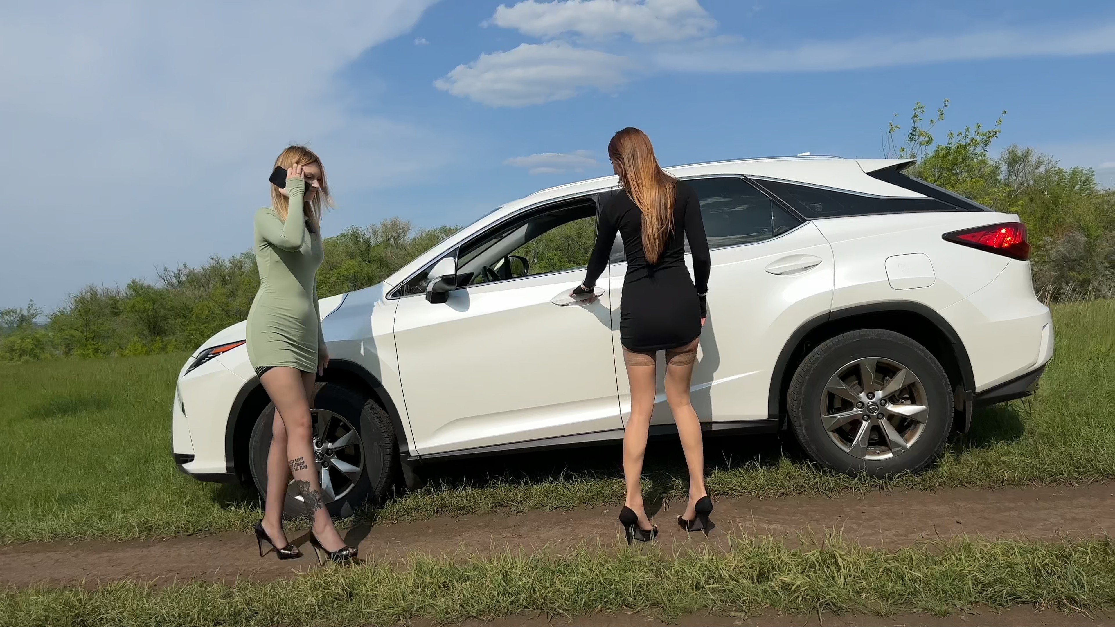 Pedal Pumping Revving Stuck Russian Girl Trailer 59 Video Recording