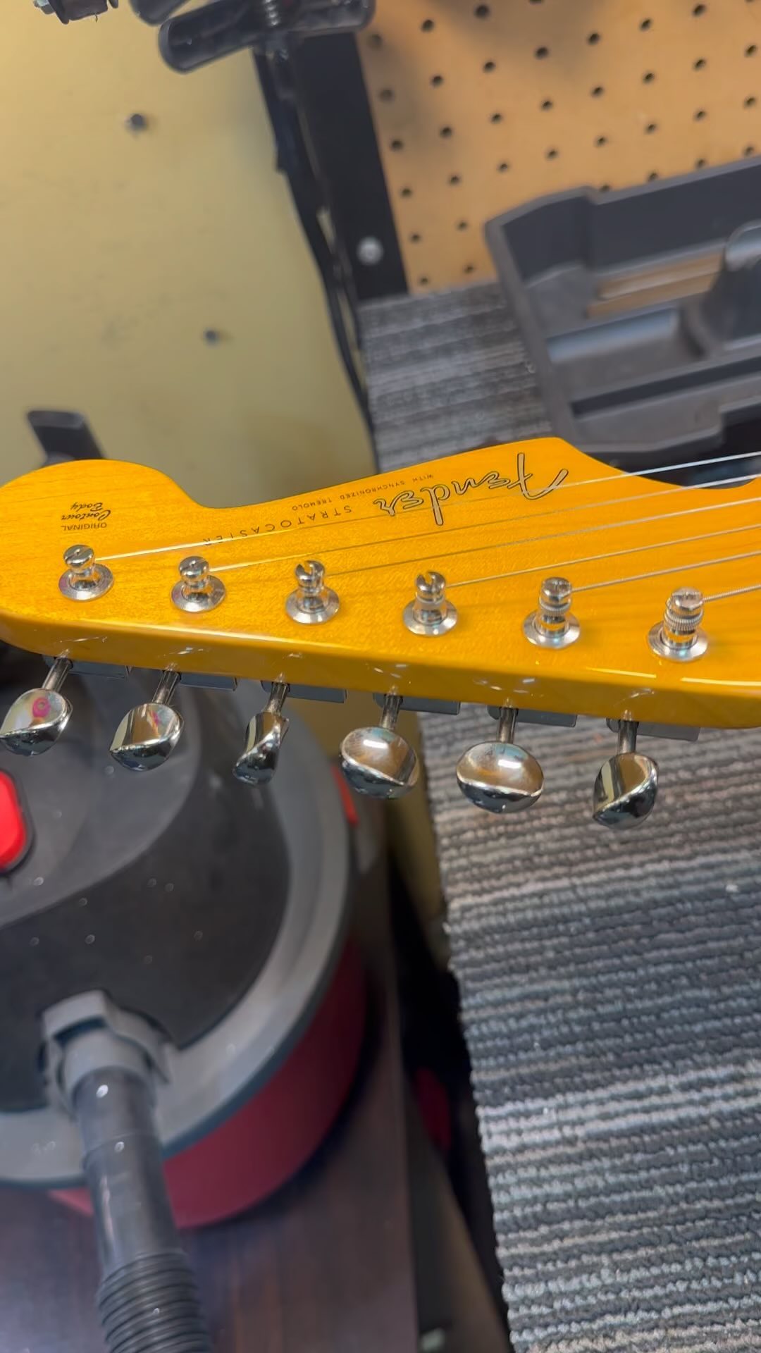 Southeast Setup On This Eric Johnson Signature Fender Strat Fenderstratocaster Ericjohnson