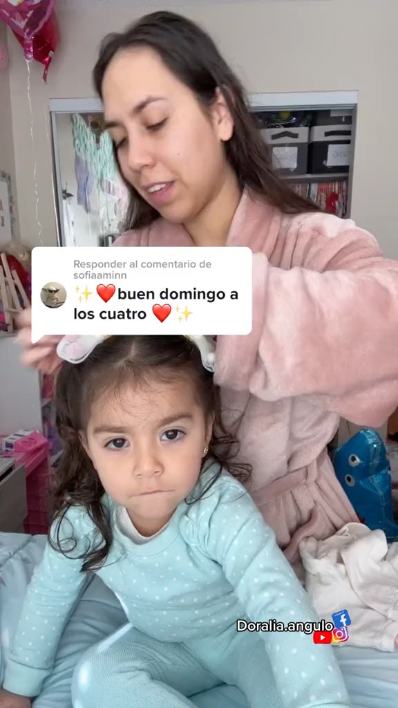 Tan Chiquita Y Ya Sabe Lo Que Quiere 🧸 ️🎀 Tan Chiquita Y Ya Sabe Lo