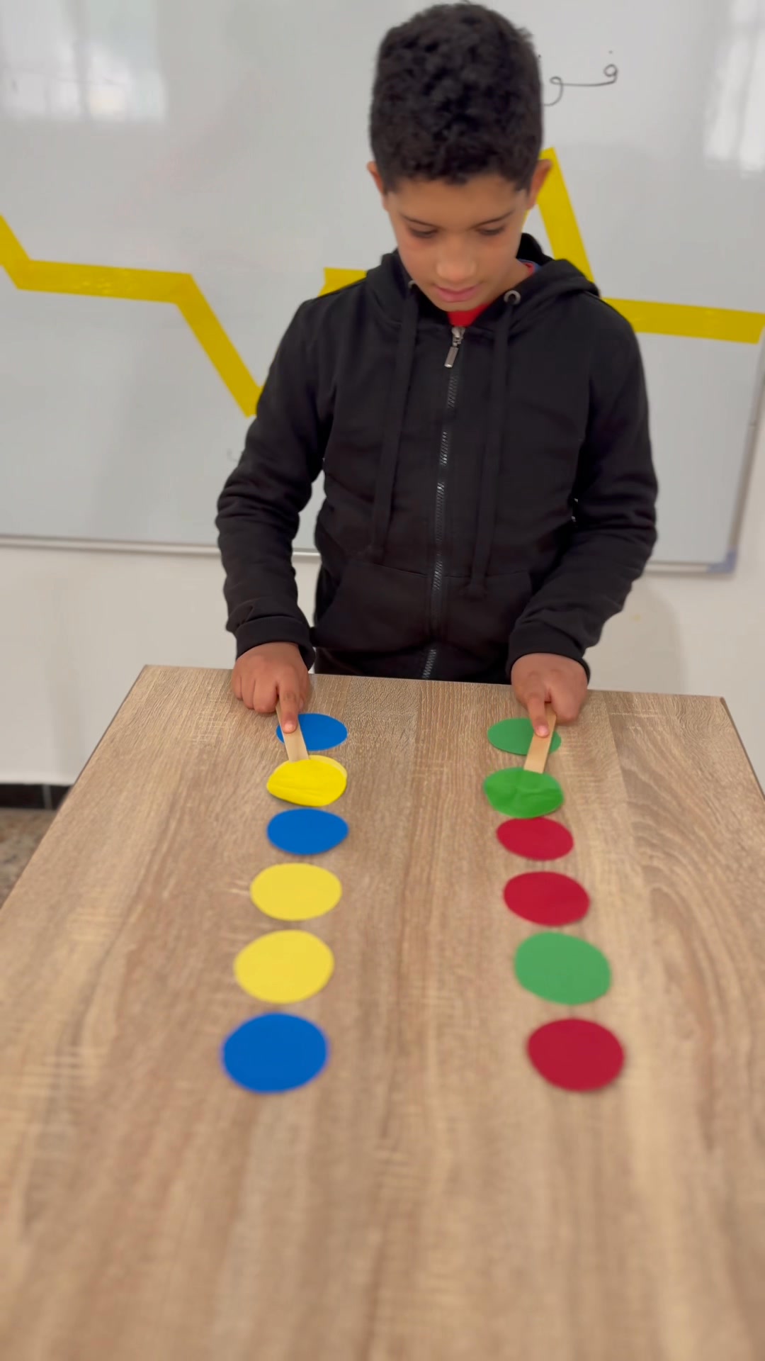 Jeu de manipulation et de reconnaissance des couleurs 🎯 Objectifs : 🔹 ...