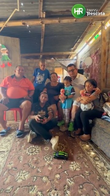 Les Llevé Unos Regalitos A Los Hijos De Gabriel Quienes Nunca Abrían 6960