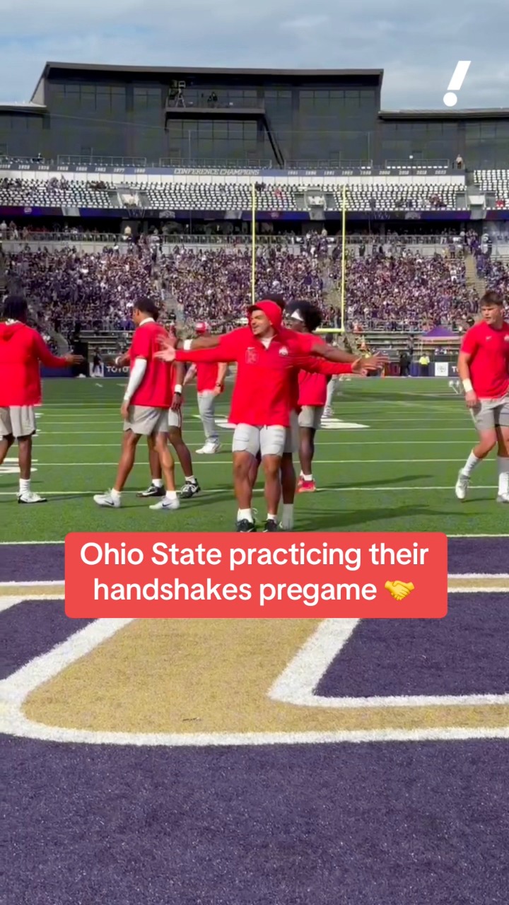 Yahoo Sports - How would you rate OSU’s handshake game? 😅 | Facebook