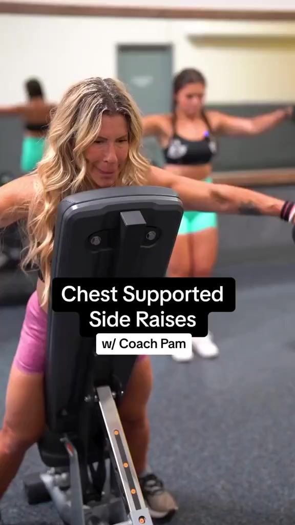 Musclemommy In Video
