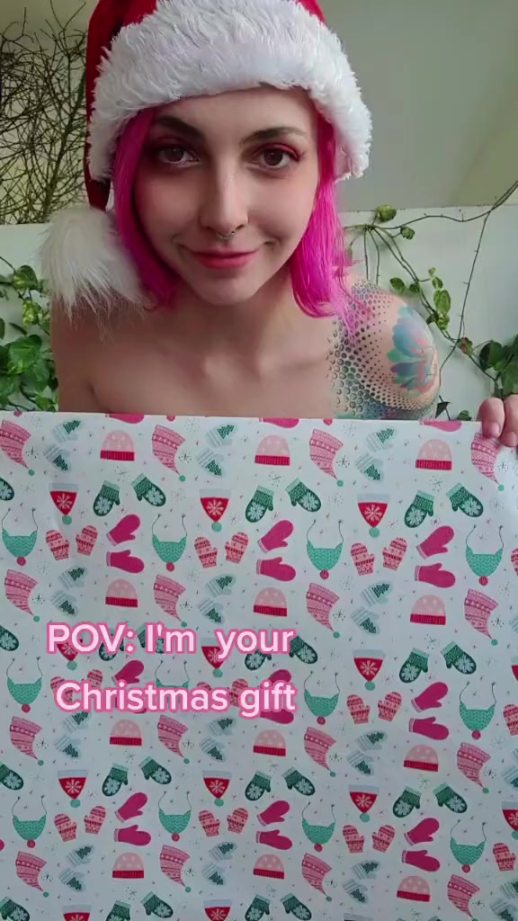 Merry Xmas 🎄🥳 Twerk Kitty Twerk Kitty · Original Audio