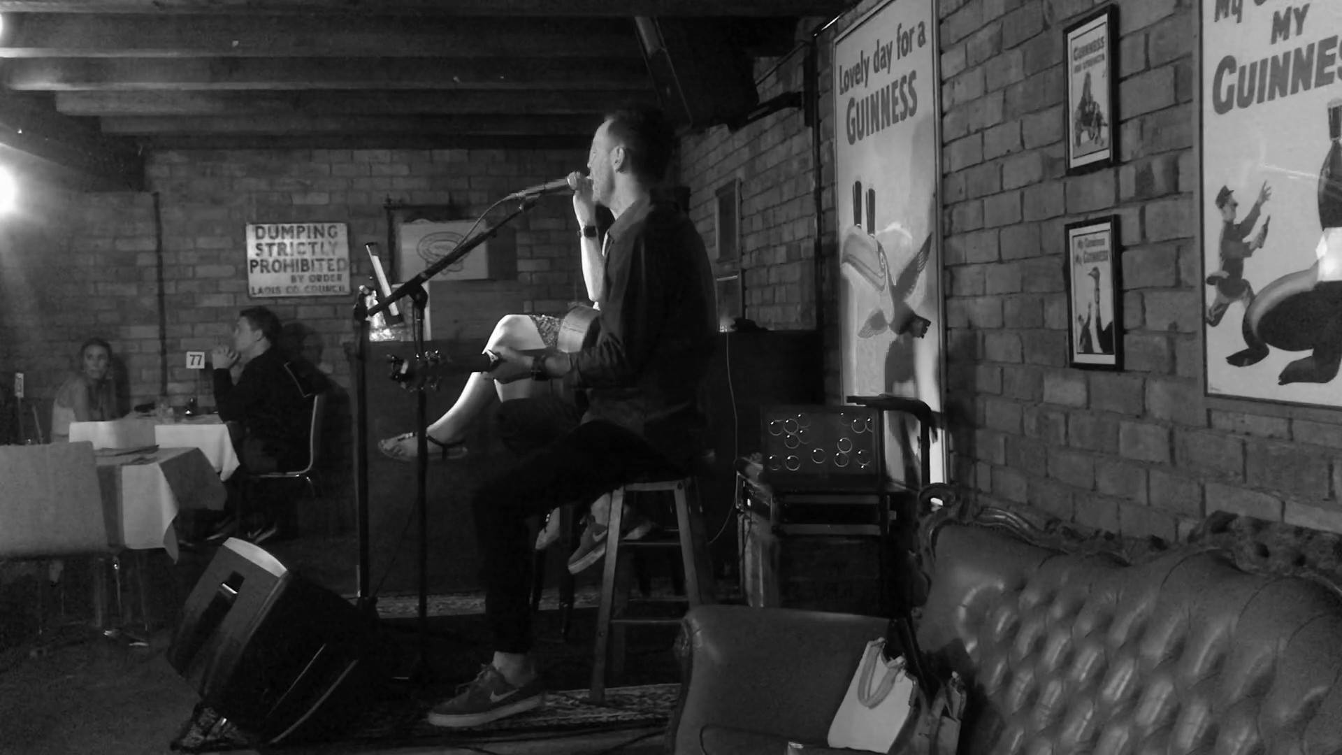 Sex The 1975 Live Acoustic Cover Serenading Tables Of 2 For Valentines Day Last Week And