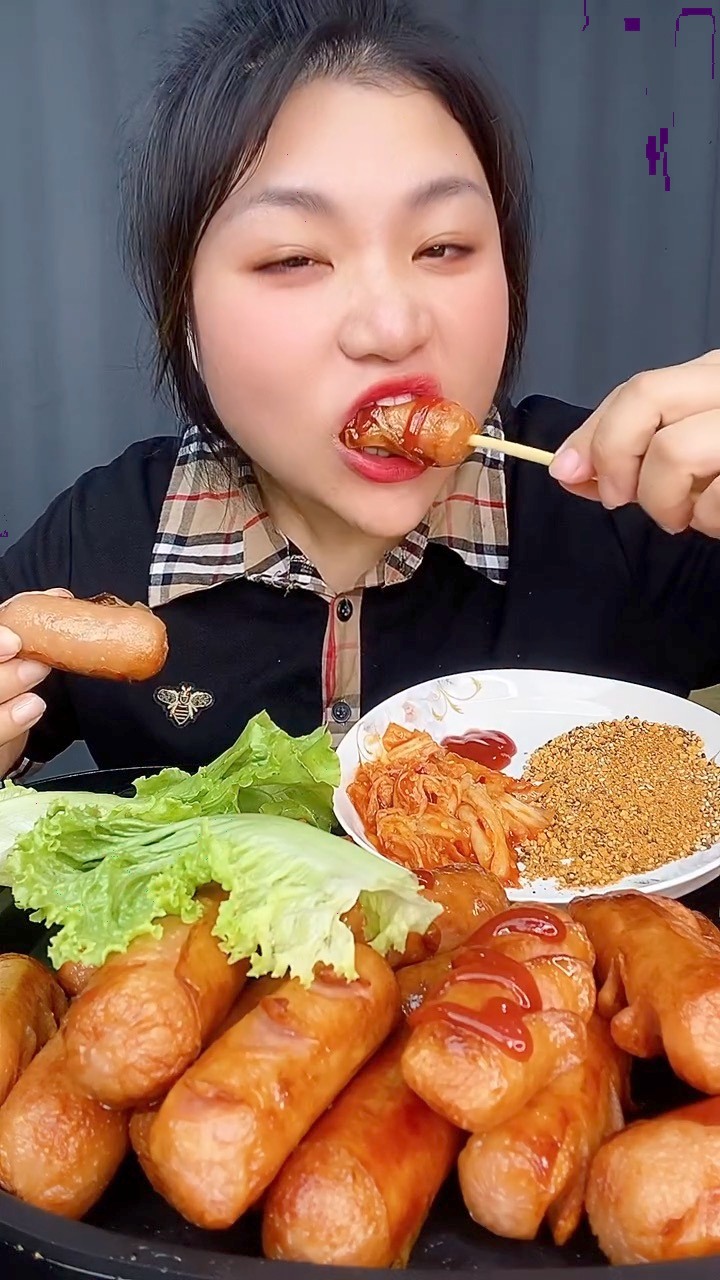 Eating Yummy Spicy Mukbang Cute Girl Eating Yummy Spicy Mukbang Cute