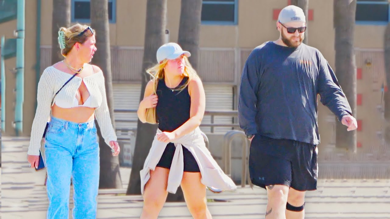 Funny Wet Fart Prank At The Beach Welcome To The Barbecue Beach