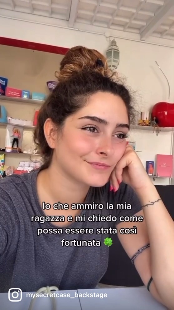 Io Che Ammiro La Mia Ragazza E Mi Sento Fortunata Ma Tagga La Persona Che Ti Fa Sentire