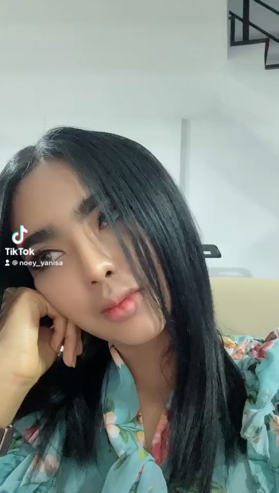 Yingnoey Yanisa Do You Wanna Be Mine Noey Yanisa Facebook