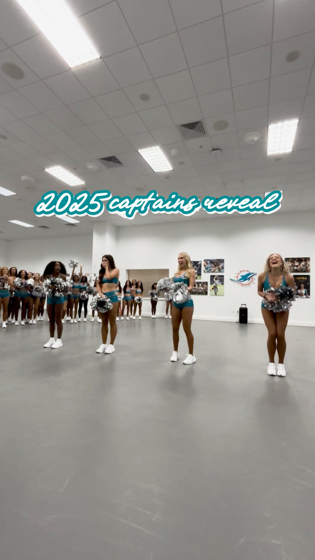 Miami Dolphins Cheerleaders Miami Dolphins Cheerleaders 4118