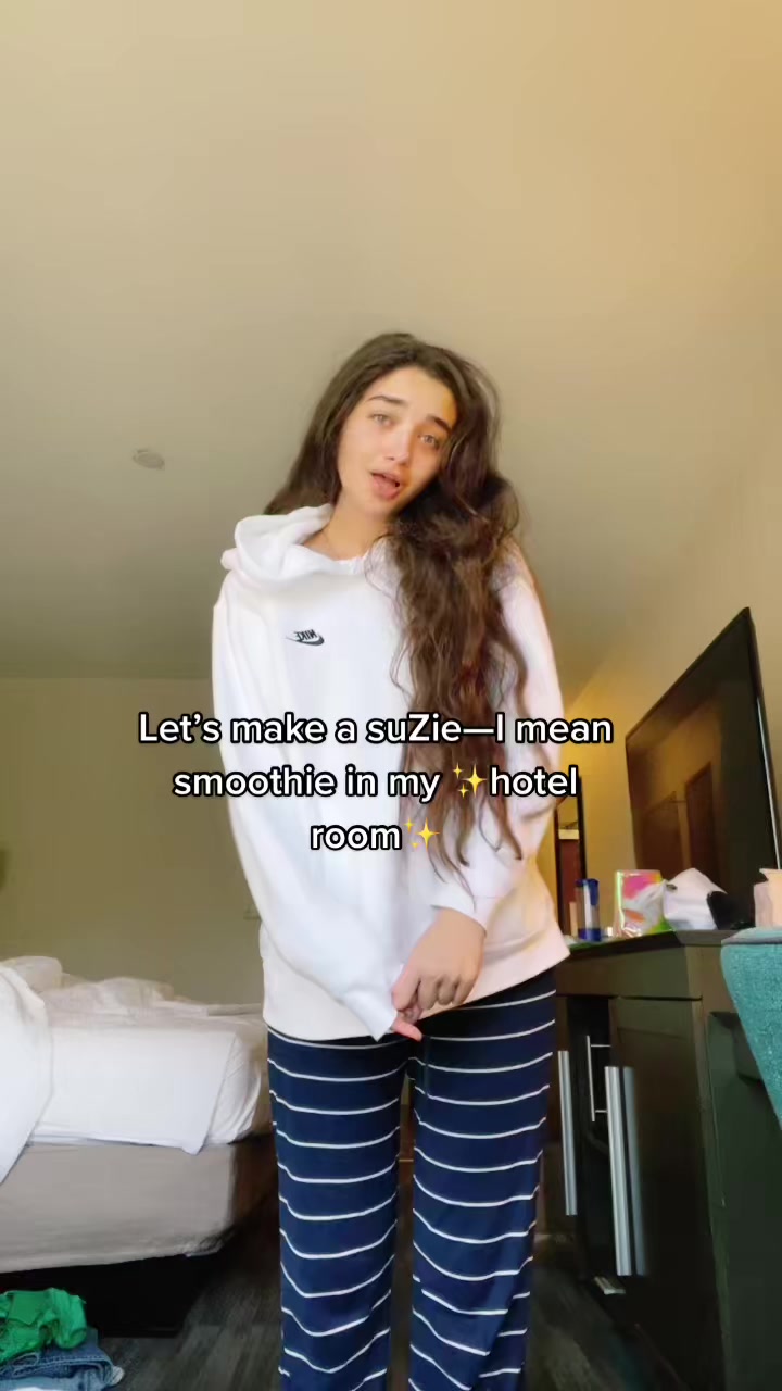 Make A Suzie With Me In My Hotel Room In La Foryou La Viral Fyp