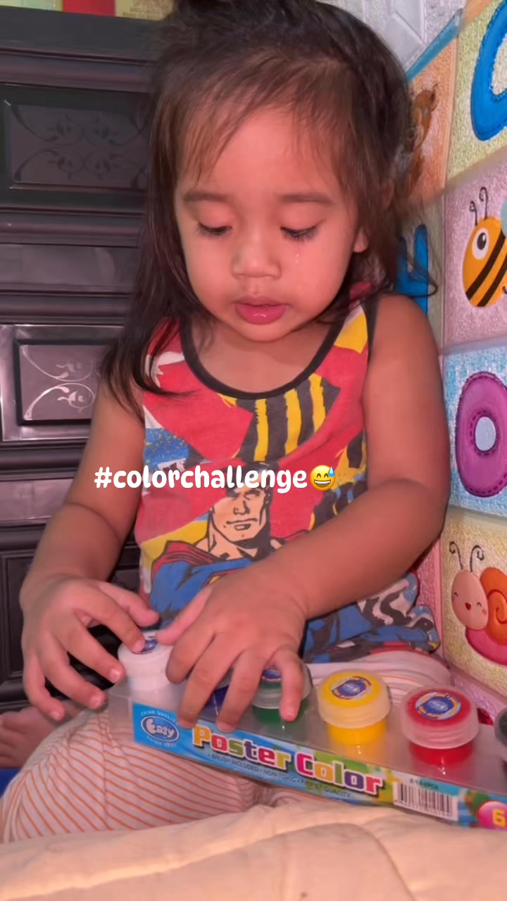 Pwede ipurple nalang ang red😅 Kay di jud sya ganahan sa red😂 Unsa ba ...