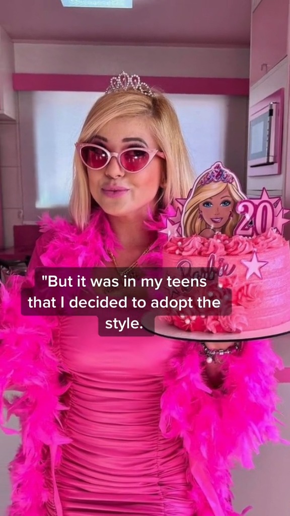 Im A Real Life Barbie — I Have A Pink Dreamhouse With Matching Pool