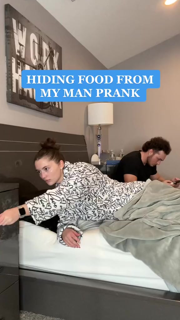 Dont Take My Food 👀😂 Julia Summer Julia Summer · Original Audio