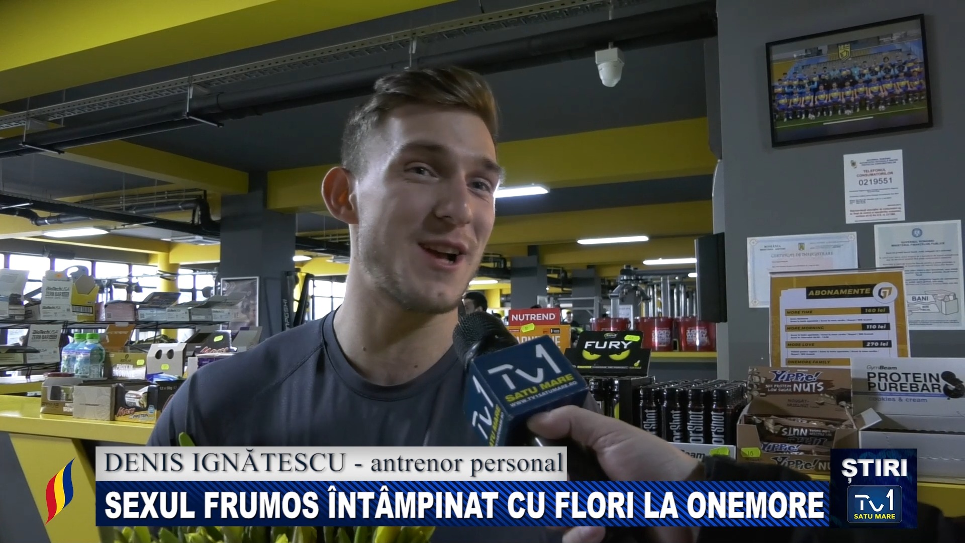 Sexul Frumos ÎntÂmpinat Cu Flori La Onemore Sexul Frumos ÎntÂmpinat