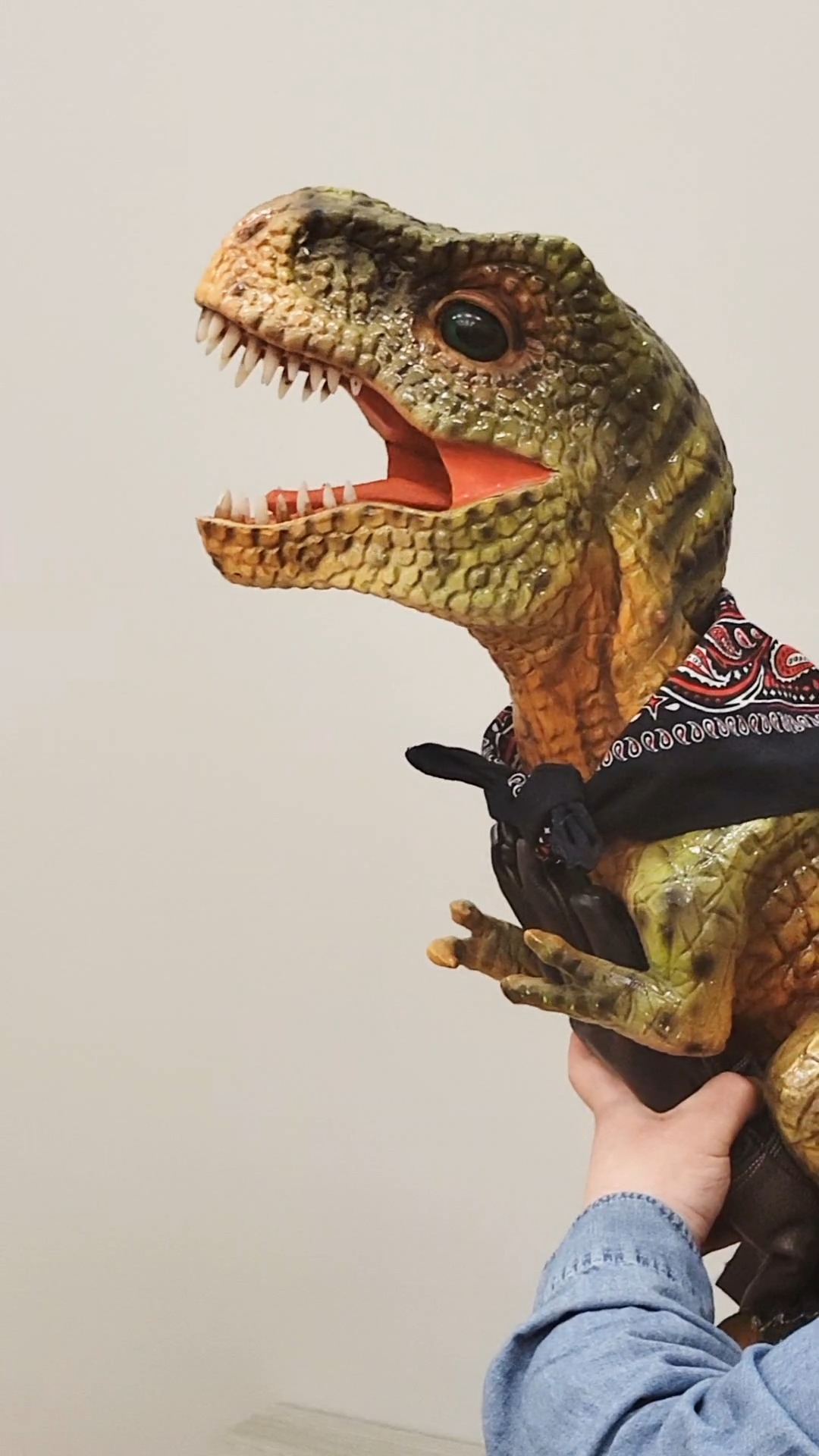Step into a world where dinosaurs come to life! This engaging ...