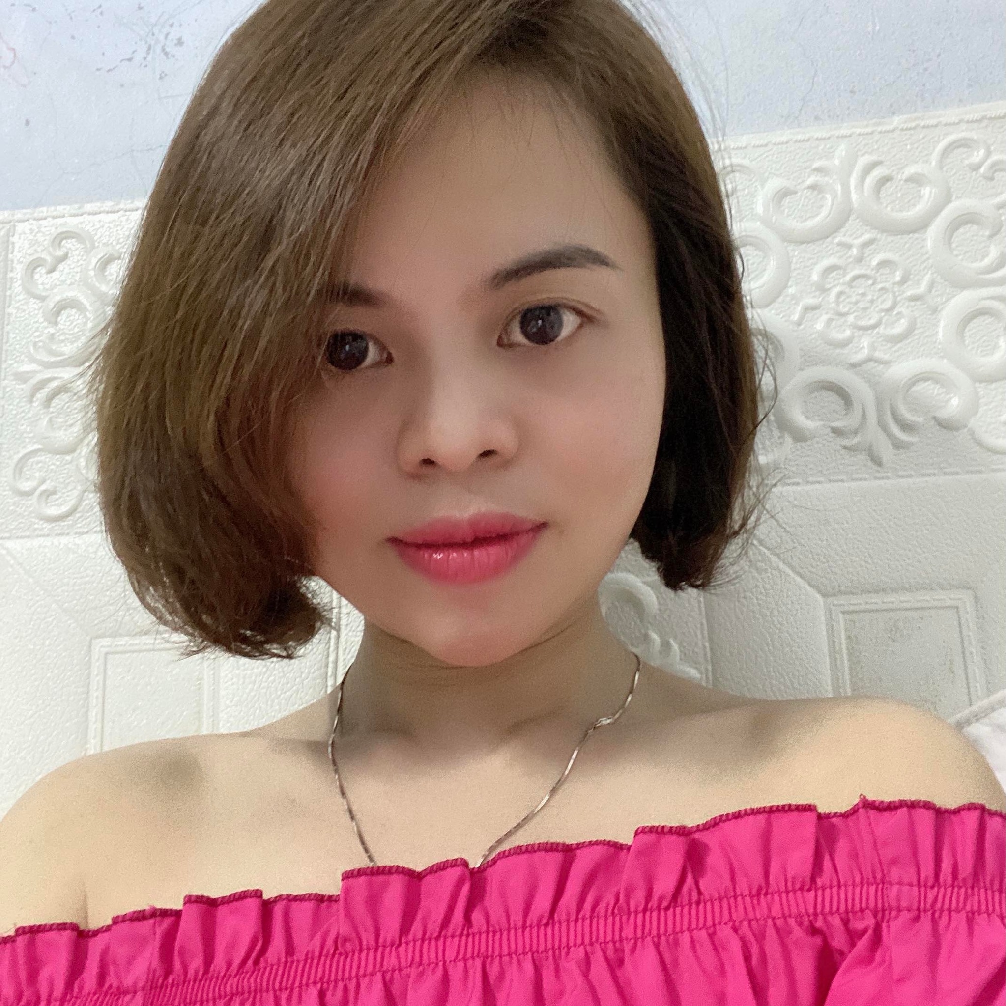Hằng Nguyễn 4205