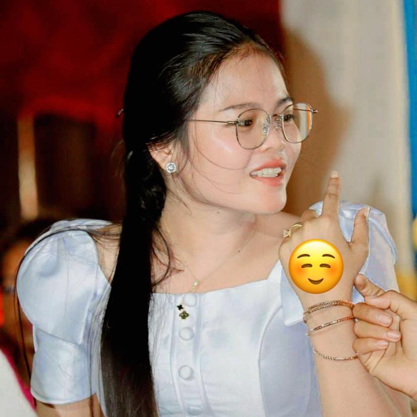 វិចារ Shorts