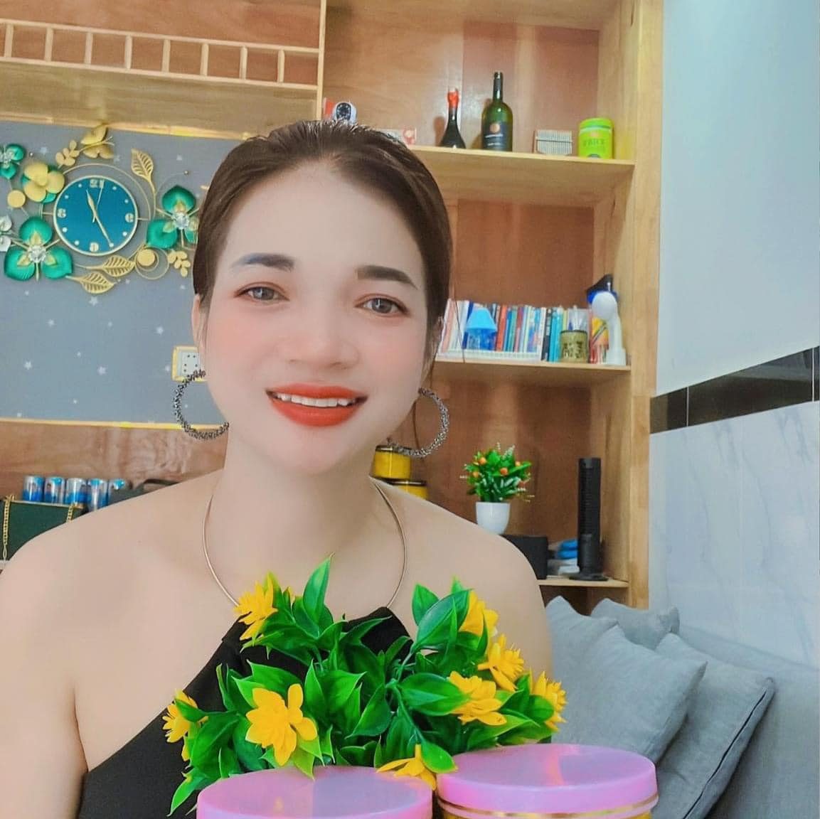 Honey Pov លក់ស្រ្កាប់ពន្លៃធម្មជាតិ Phnom Penh