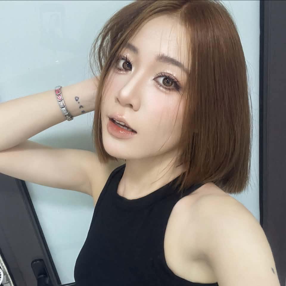 Minh Thư Vũ 8918
