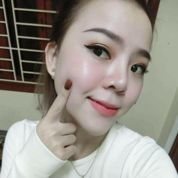 Kem Ruby Trắng Da