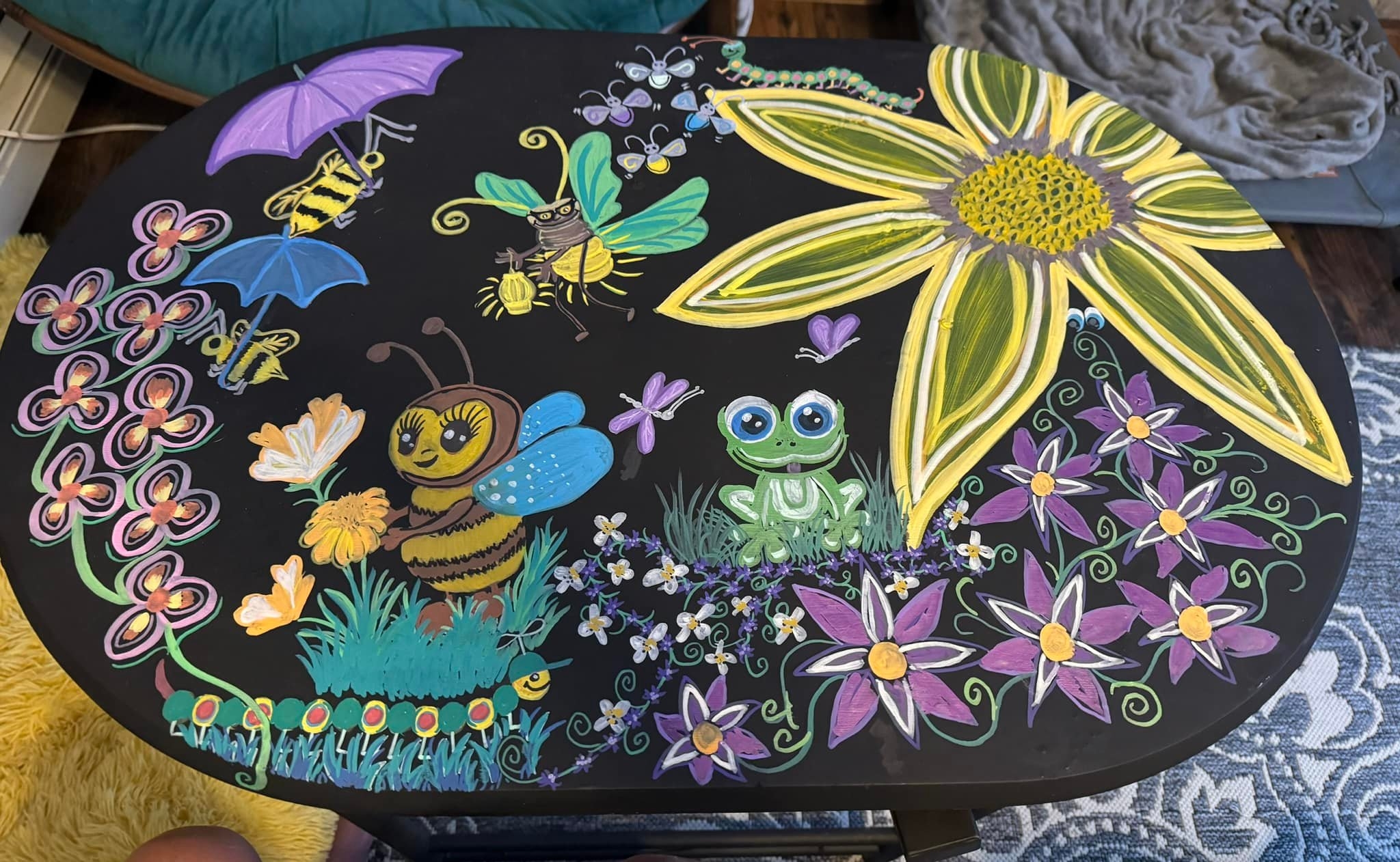 Bee Sunni Designs