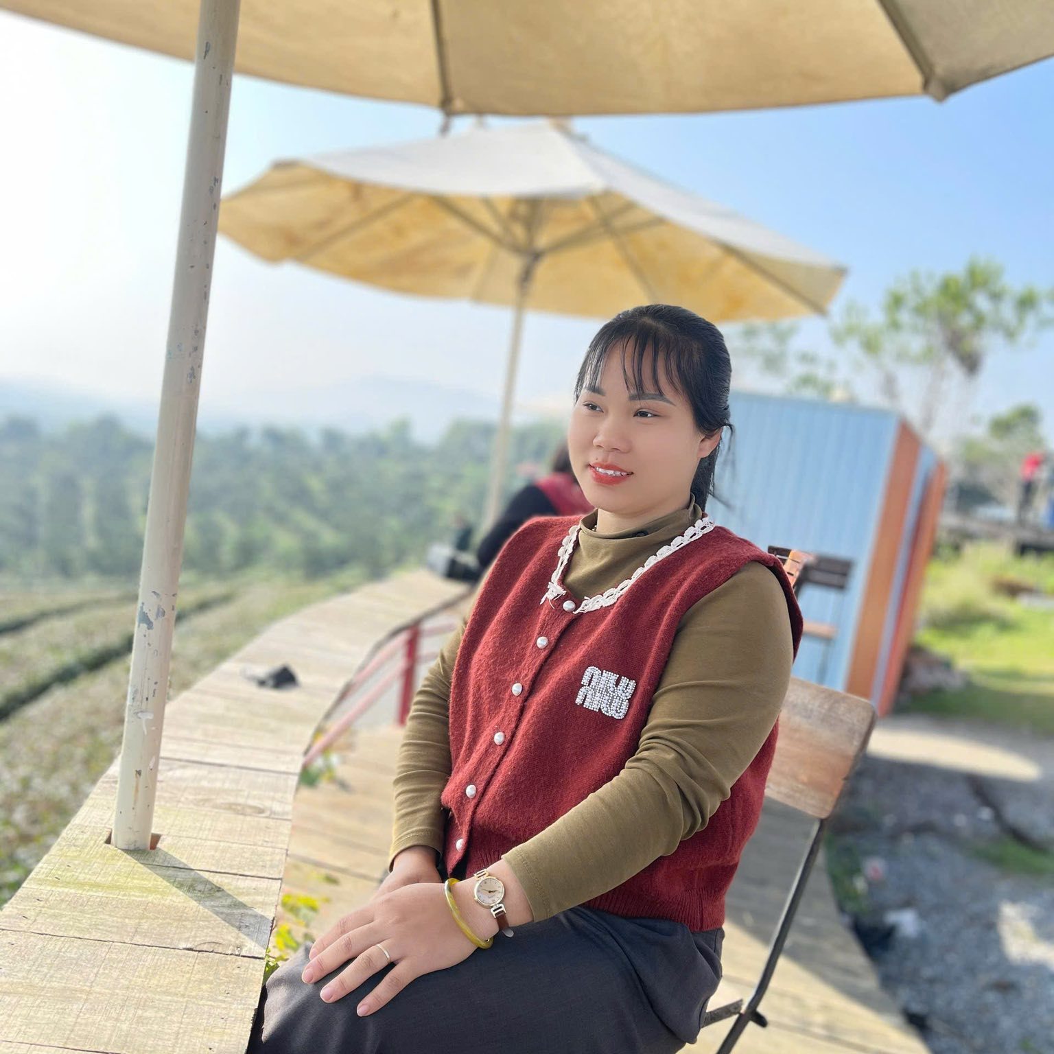 Hằng Nguyễn 6969