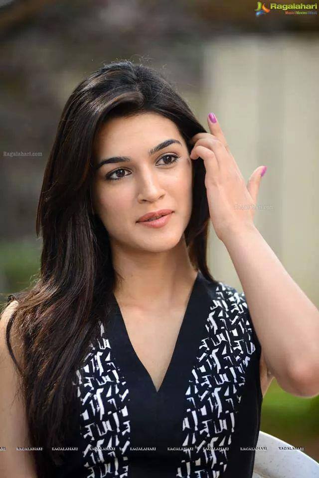 Indian Girls 7695