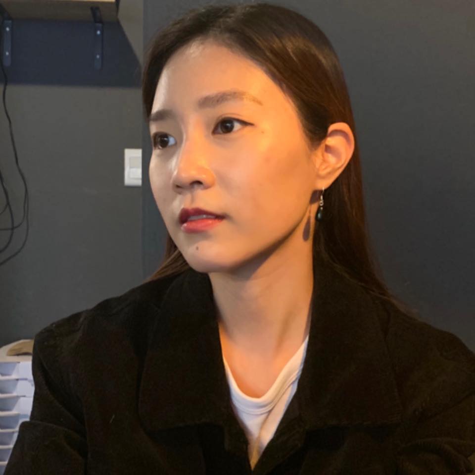 홀인원 Button Earrings 6423