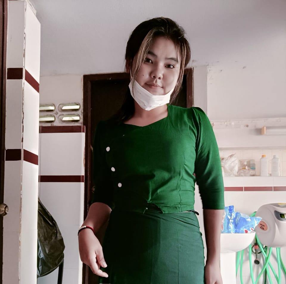 Naw Aye Online Shop ကရင်ရိုးရာအထည်