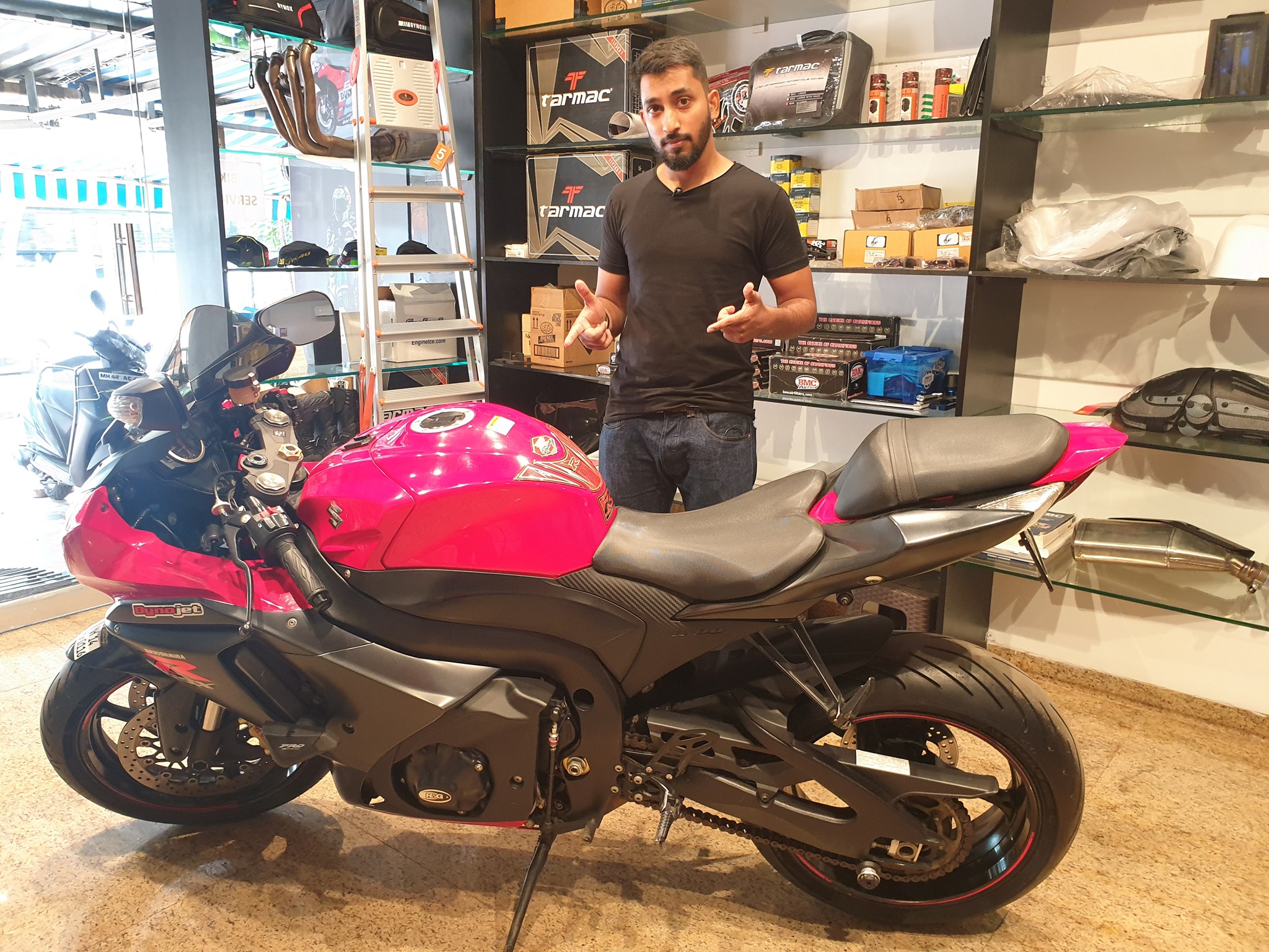 Tech Abdul Basit 1208