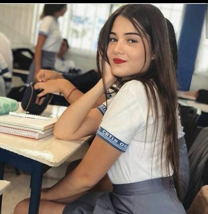 Colegiala Traviesa
