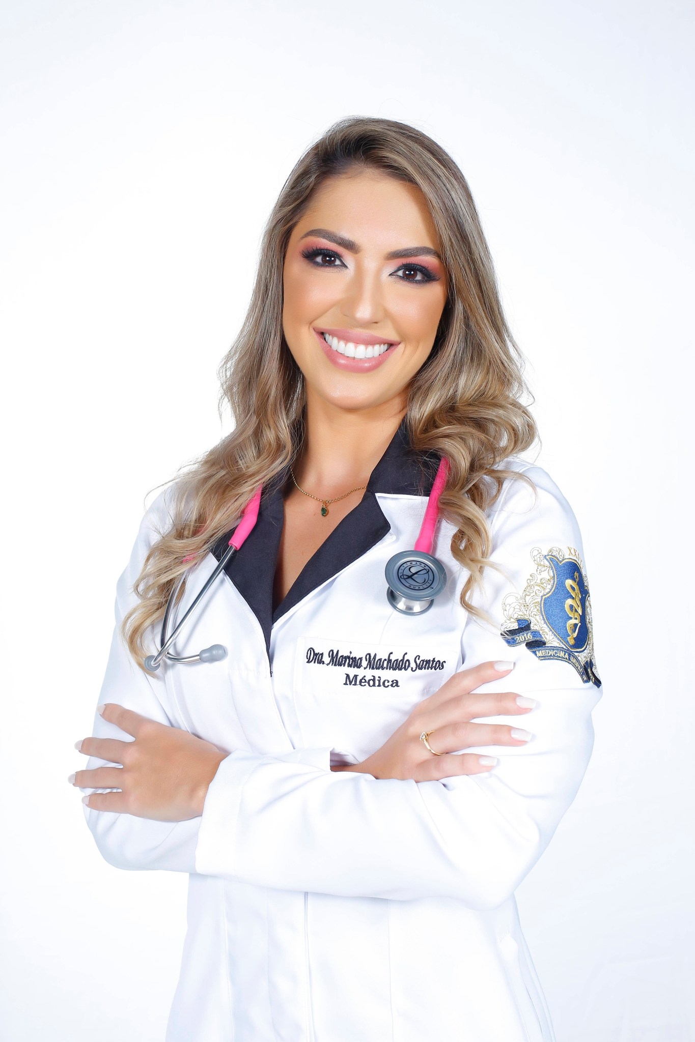 Dra Marina Machado