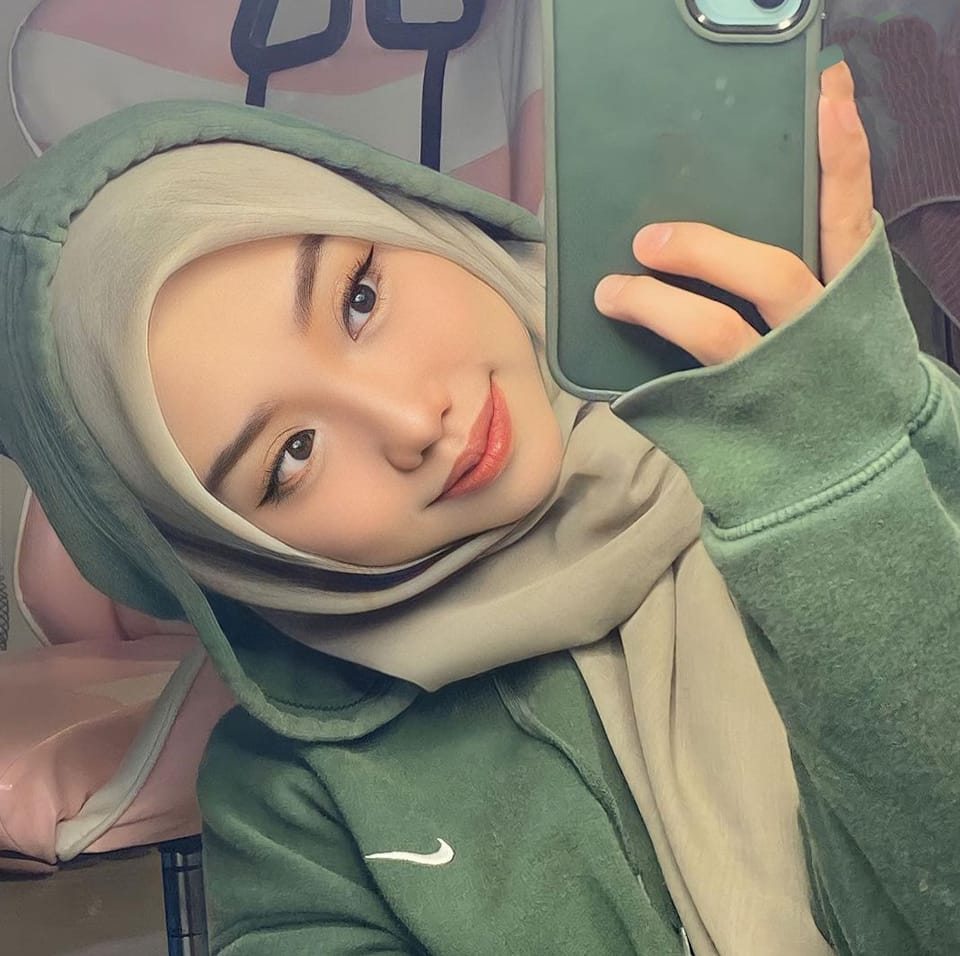 Ukhti Cantik
