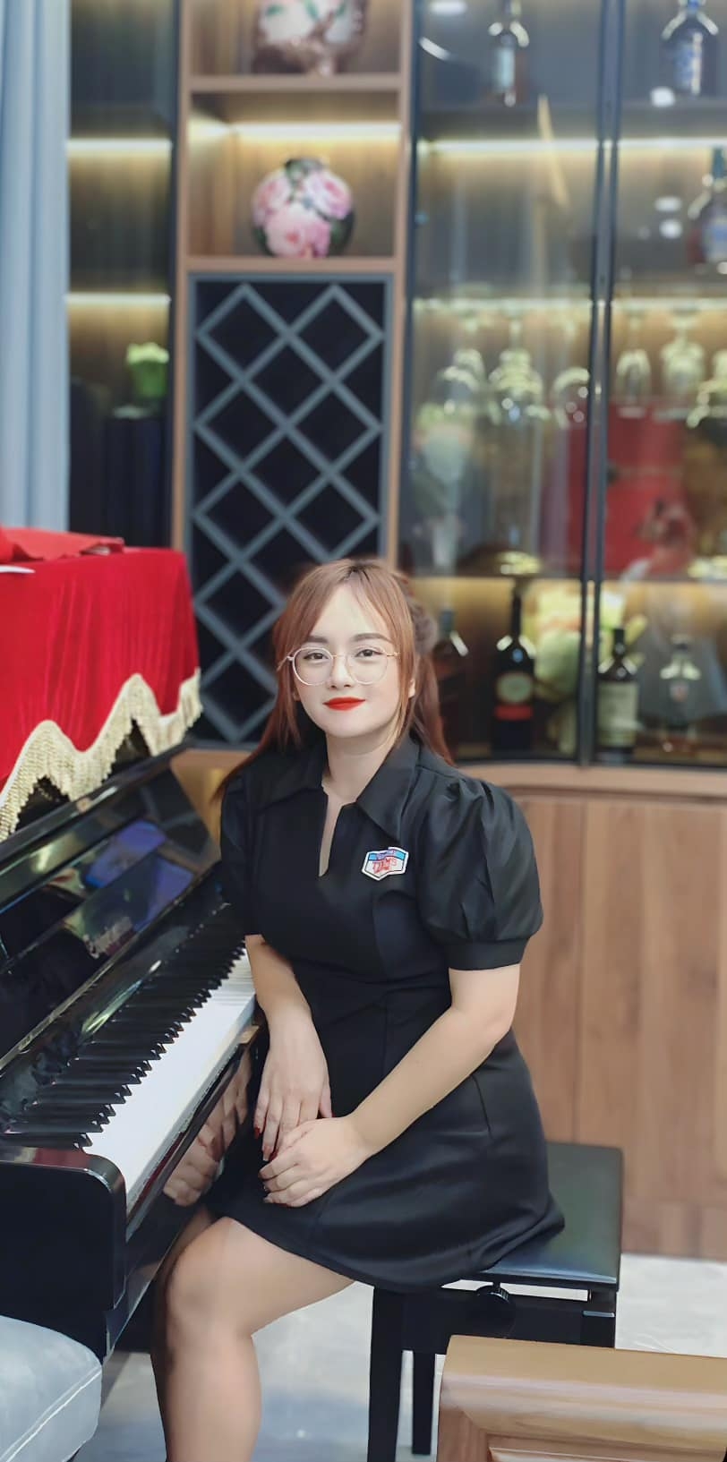 Nguyễn Thị Hằng 6561