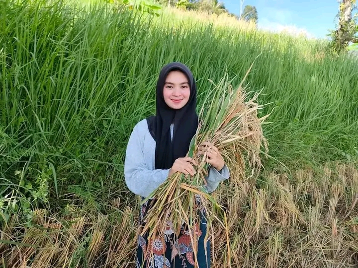 Gadis Desa