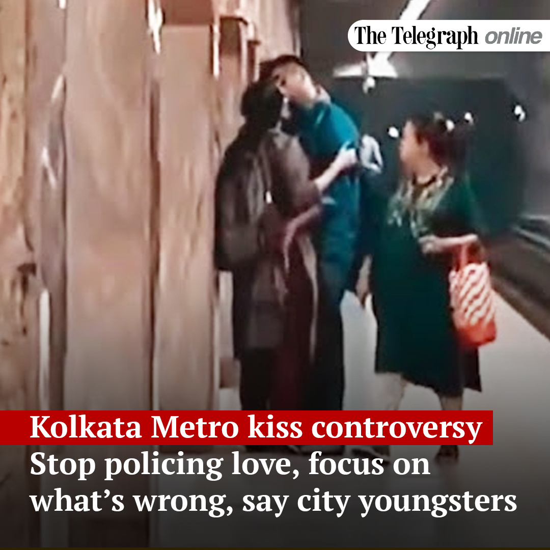 The Telegraph The Video Of A Young Couple Kissing In