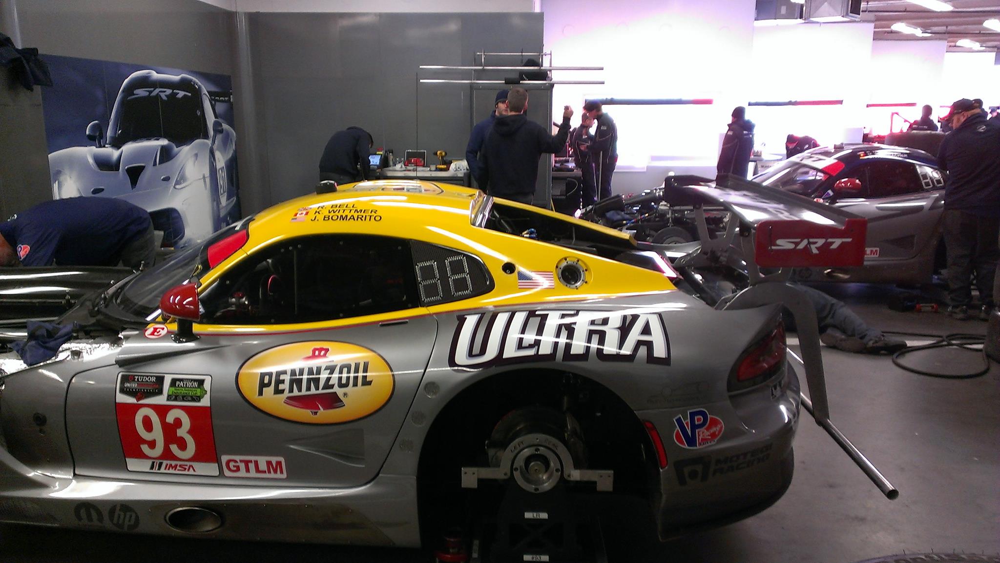 The SRT Viper GTS-R race cars... - Stellantis North America | Facebook