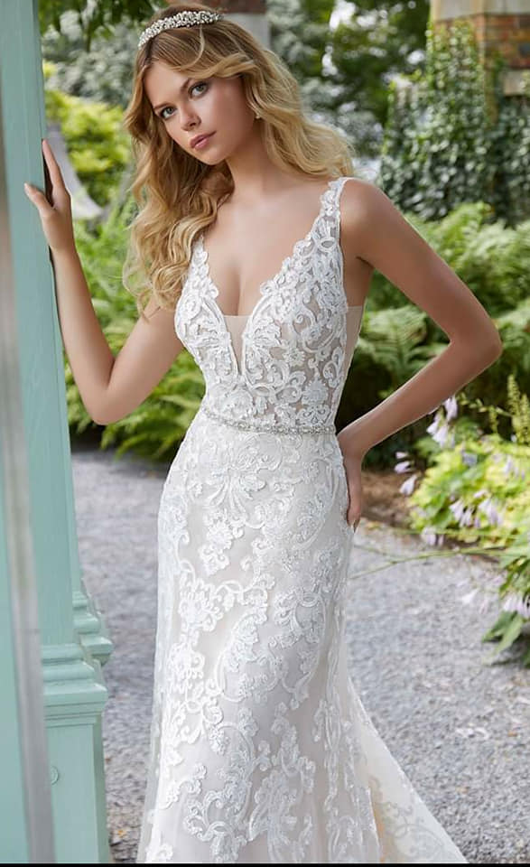 This Beautiful Anna Joys Bridal And Formalwear Boutique Facebook