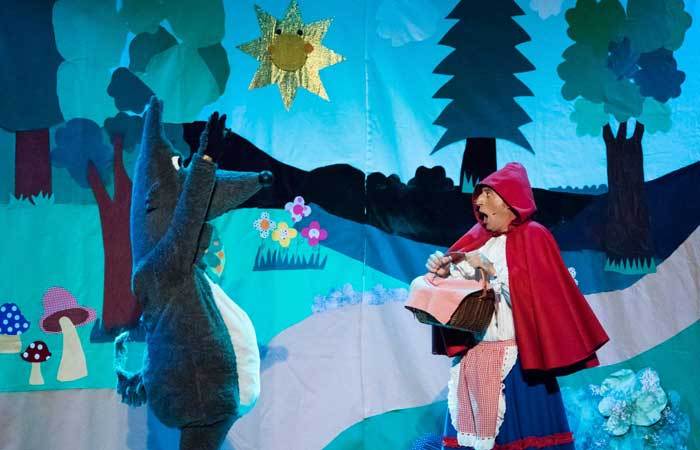 👧🐺 ‘caperucita Roja La Versión Más Kuver Producciones 4248