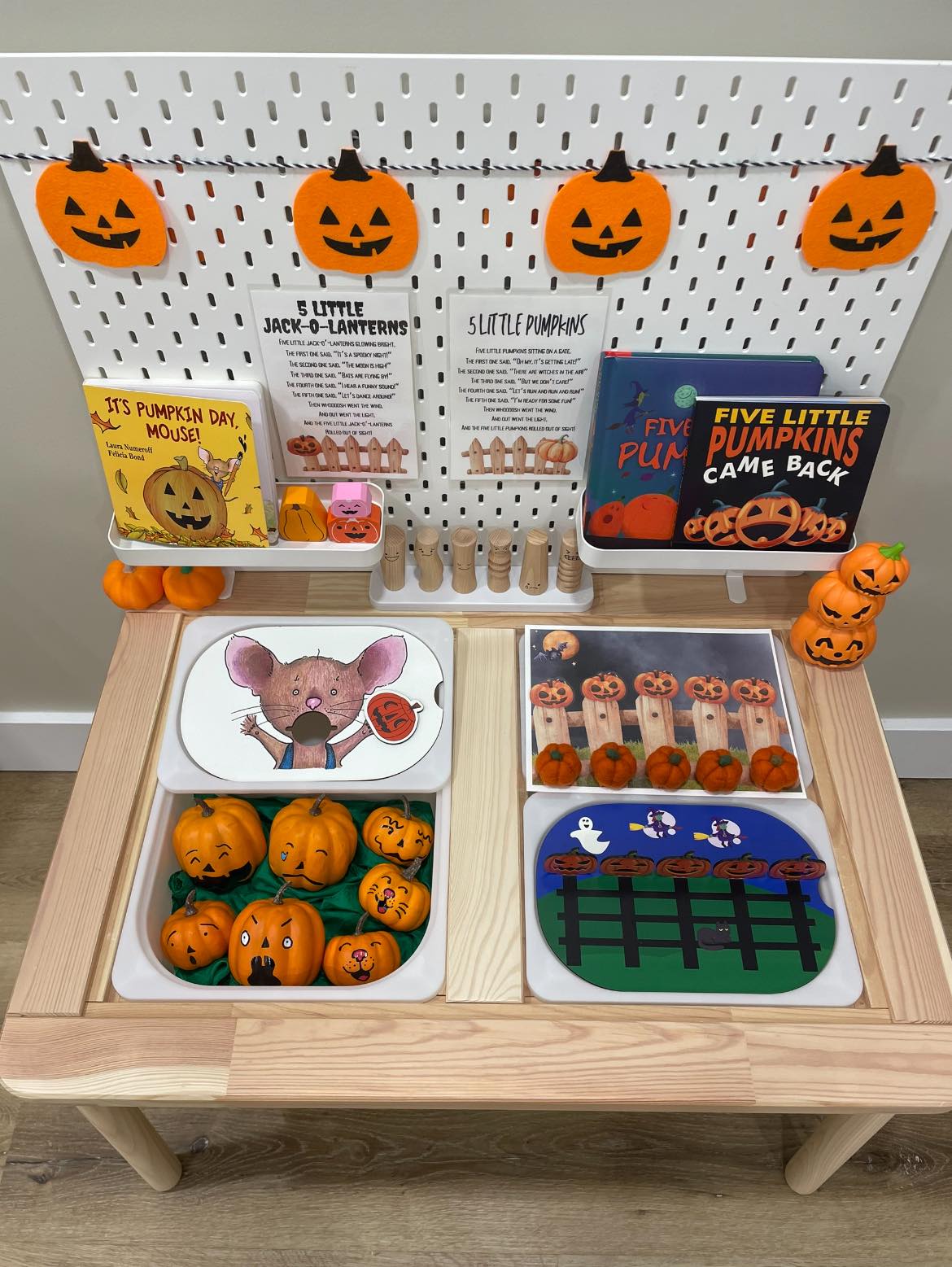 Sensory Play | Five Little Pumpkins and It’s Pumpkin Day, Mouse bookish ...