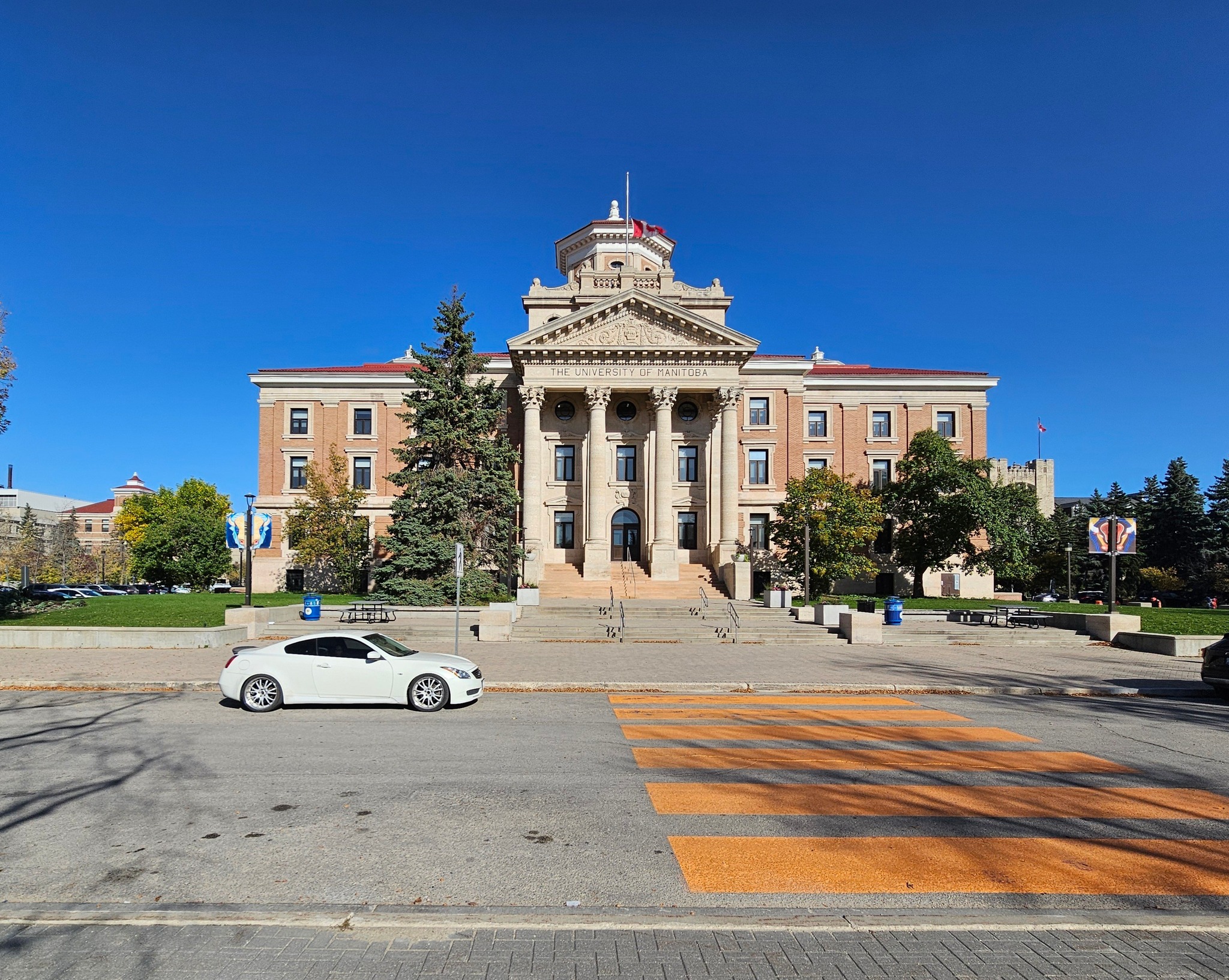 Darryl - A look at the Manitoba Agricultural College Building (Now the ...