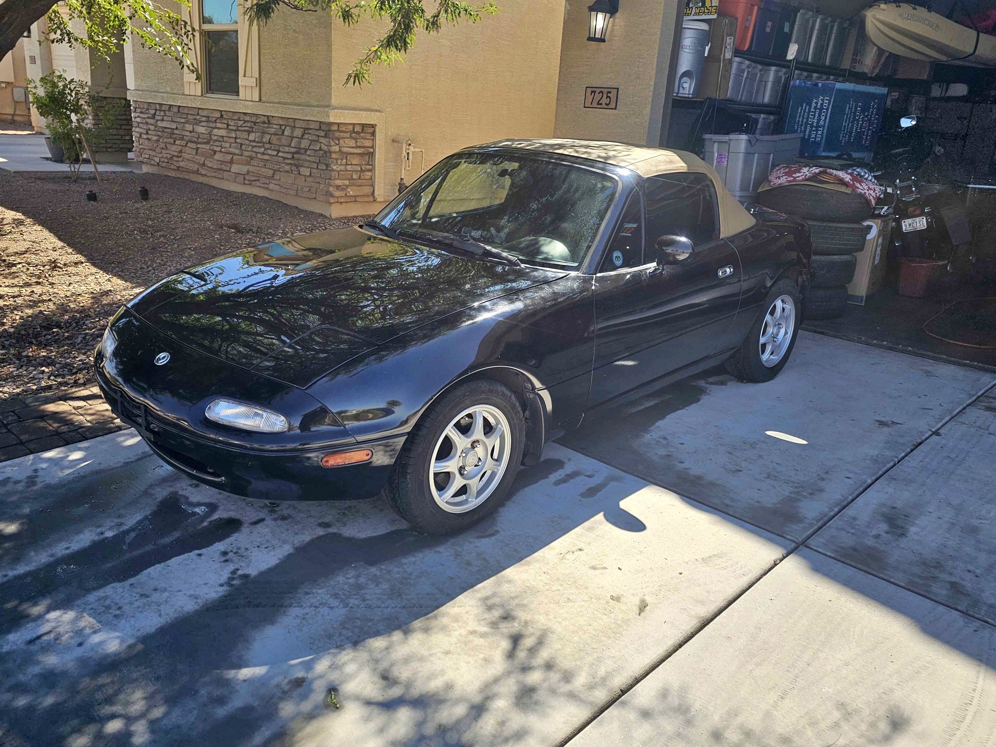 1997 Mazda Mx 5 · Convertible 2d 4040
