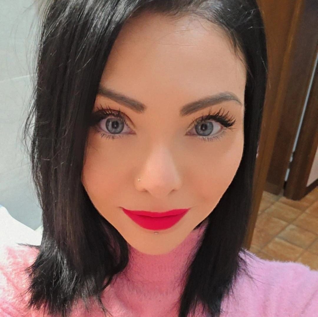 💫💕 COSA NON HA IL CORAGGIO DI DIRTI? 🔥🔮 Ci sono parole che vorrebbe ...