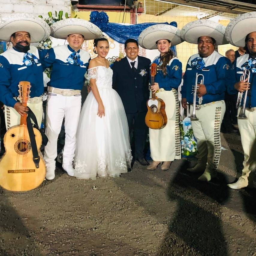 Mariachi Gallo de Oro