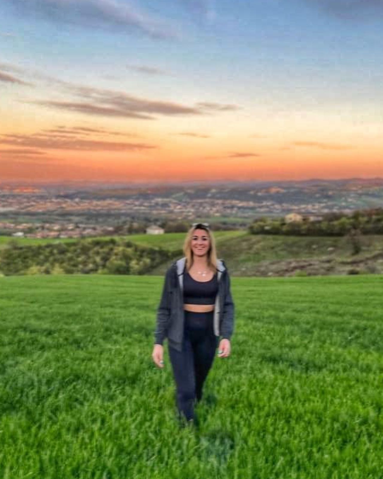 Emma Farmgirls Emma Farmgirls Added A New Photo